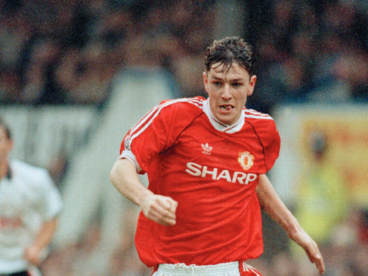 1990-91 – Lee SHARPE (Manchester United)